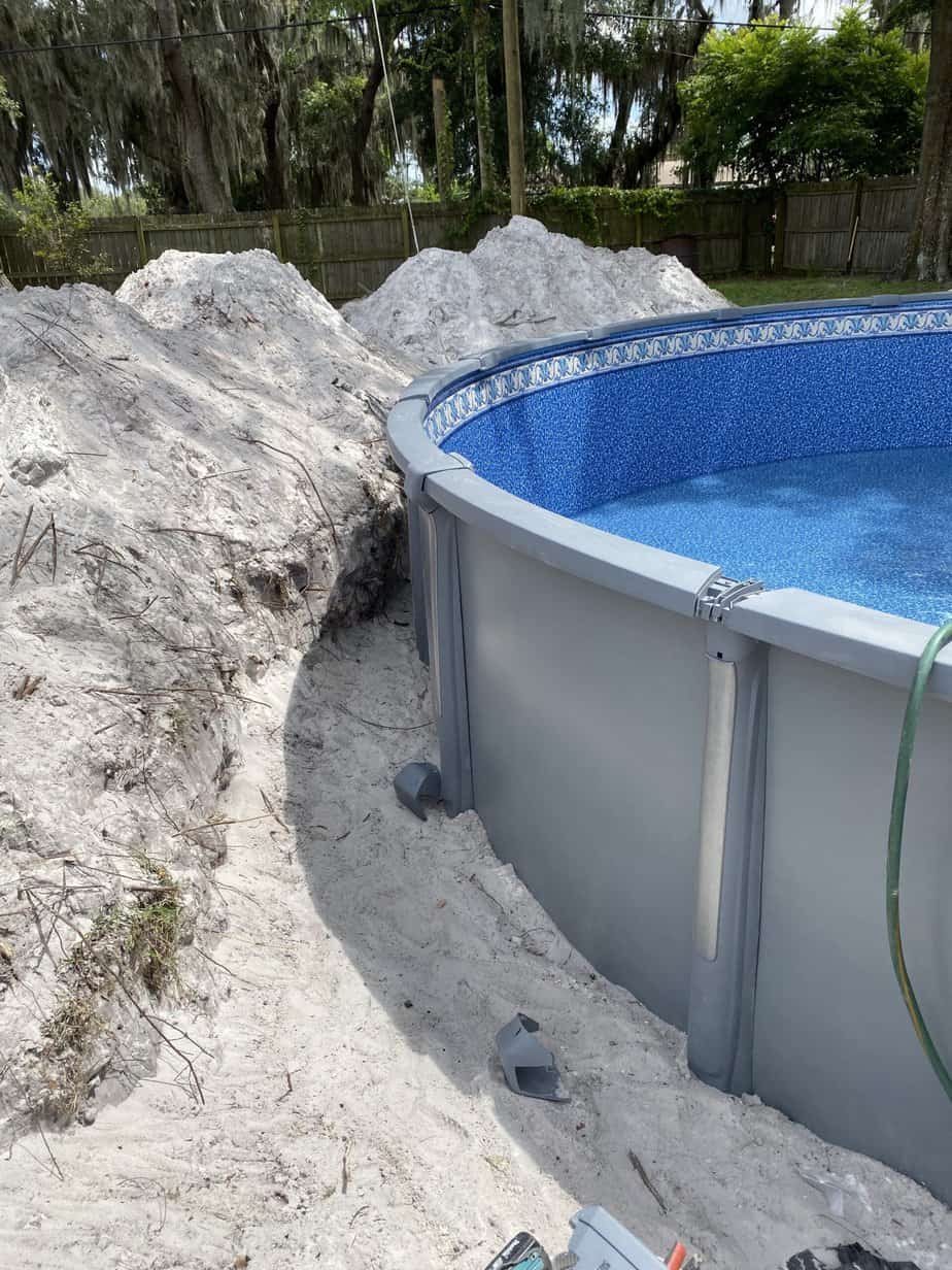 3. The hole must be bigger than the size of the pool