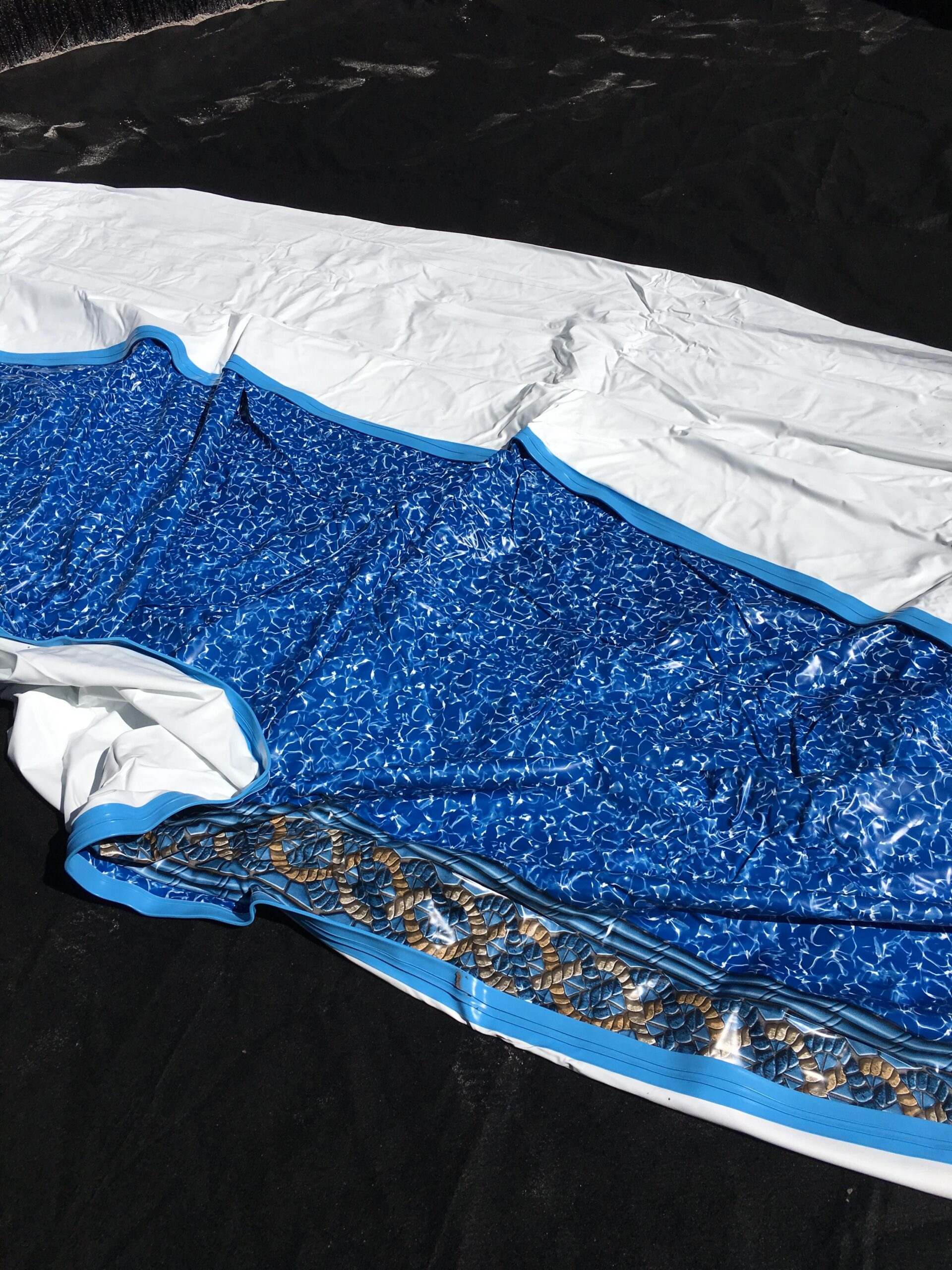 Start unfolding the liner